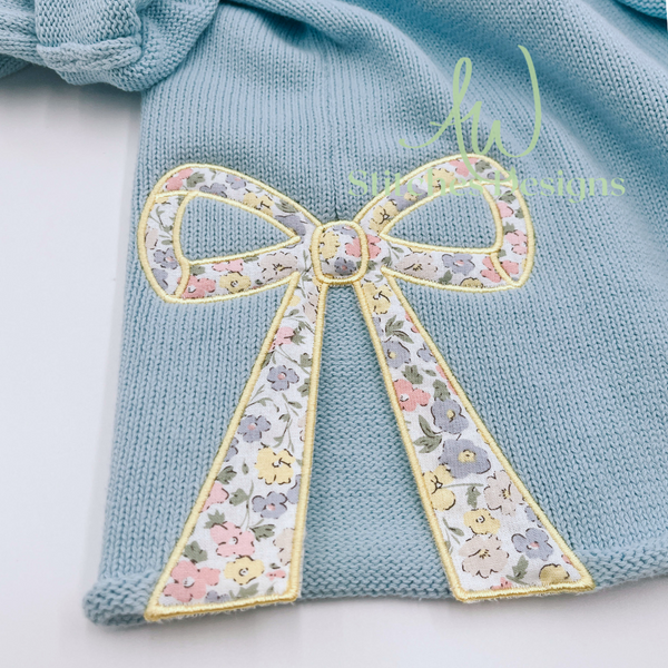 Straight Tailed Bow Applique - Satin Stitch - Sweatshirt Side Bow ...